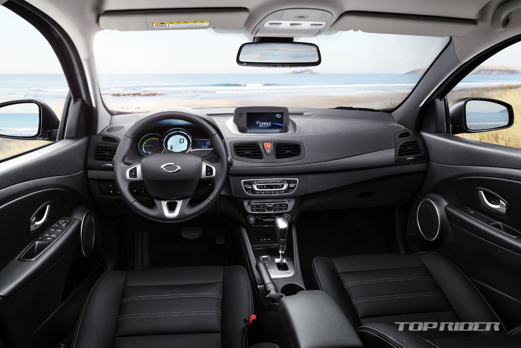 르노삼성, 2018년형 SM3 Z.E. 공개..213km 주행