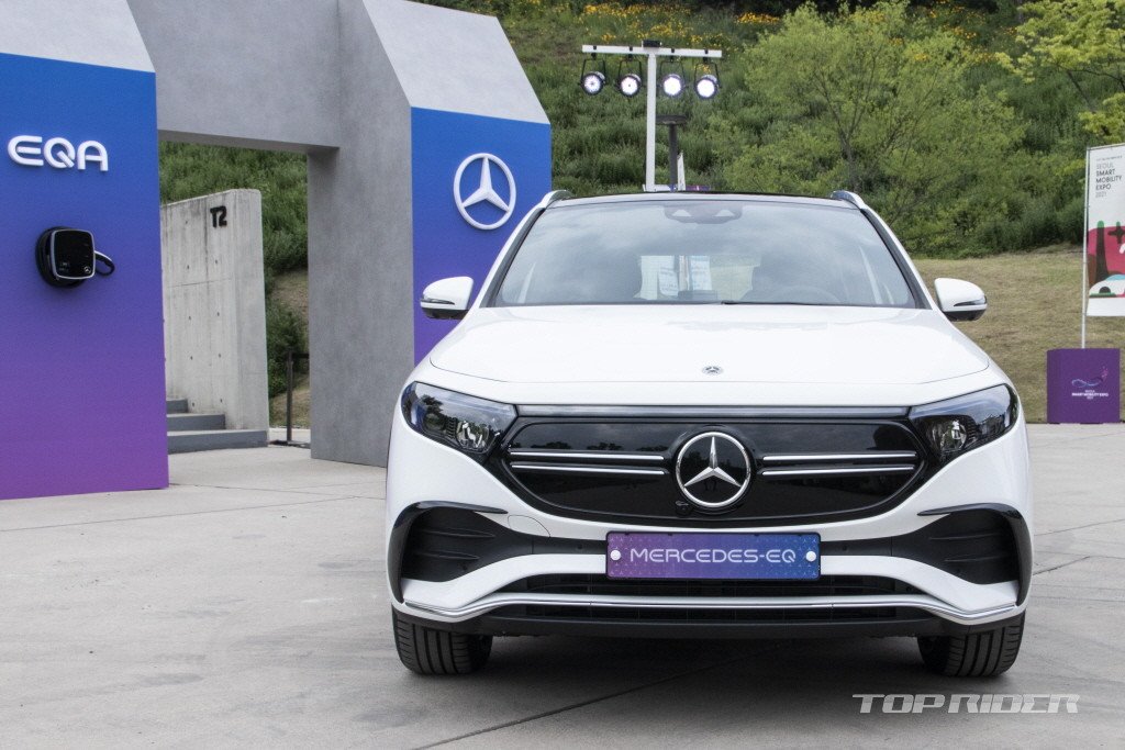 제네시스 GV60 VS 벤츠 EQA 같은 가격, 성능이냐 삼각별이냐