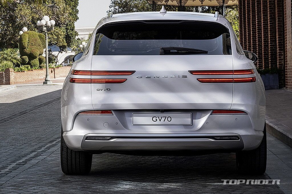 제네시스 GV60 VS GV70 전기차, 가성비는 GV60가 앞선다